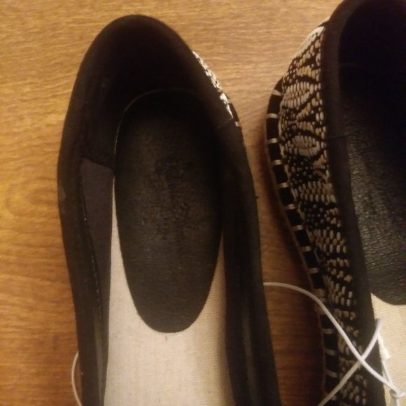 Universal Thread | Shoes | Universal Thread New Shoes Black White ...